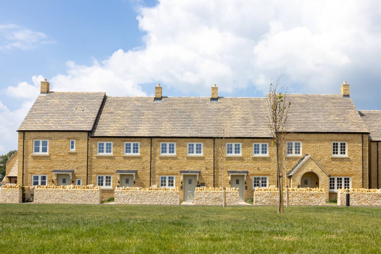 Ellenbrook, Moreton-in-Marsh | Natural Walling Stone