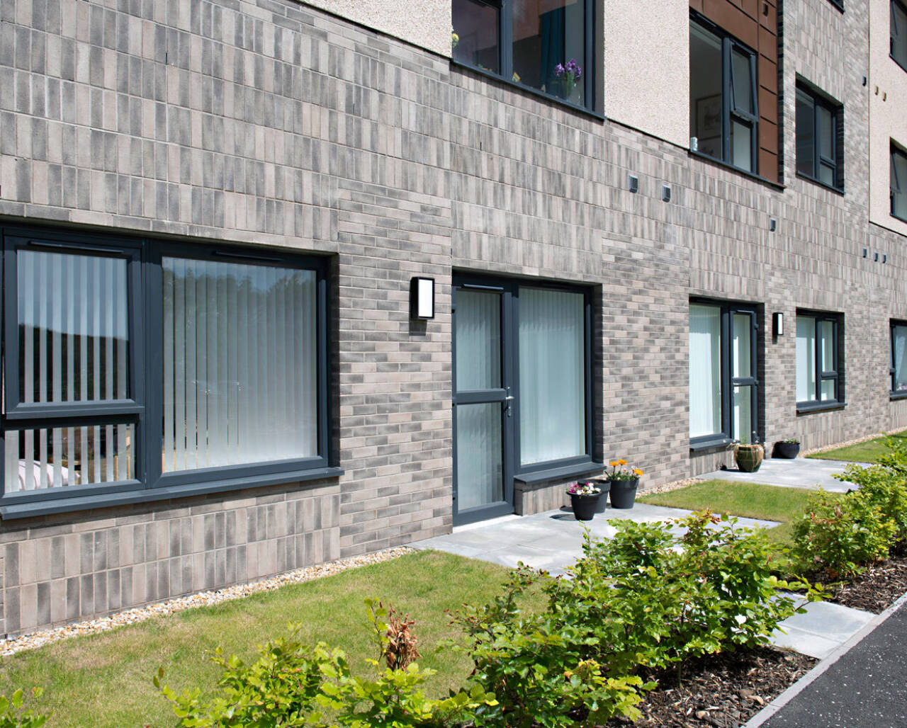 Synthesis S09 | Facing Brick